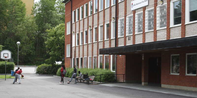 Skolor, huvudmän, lobbyister